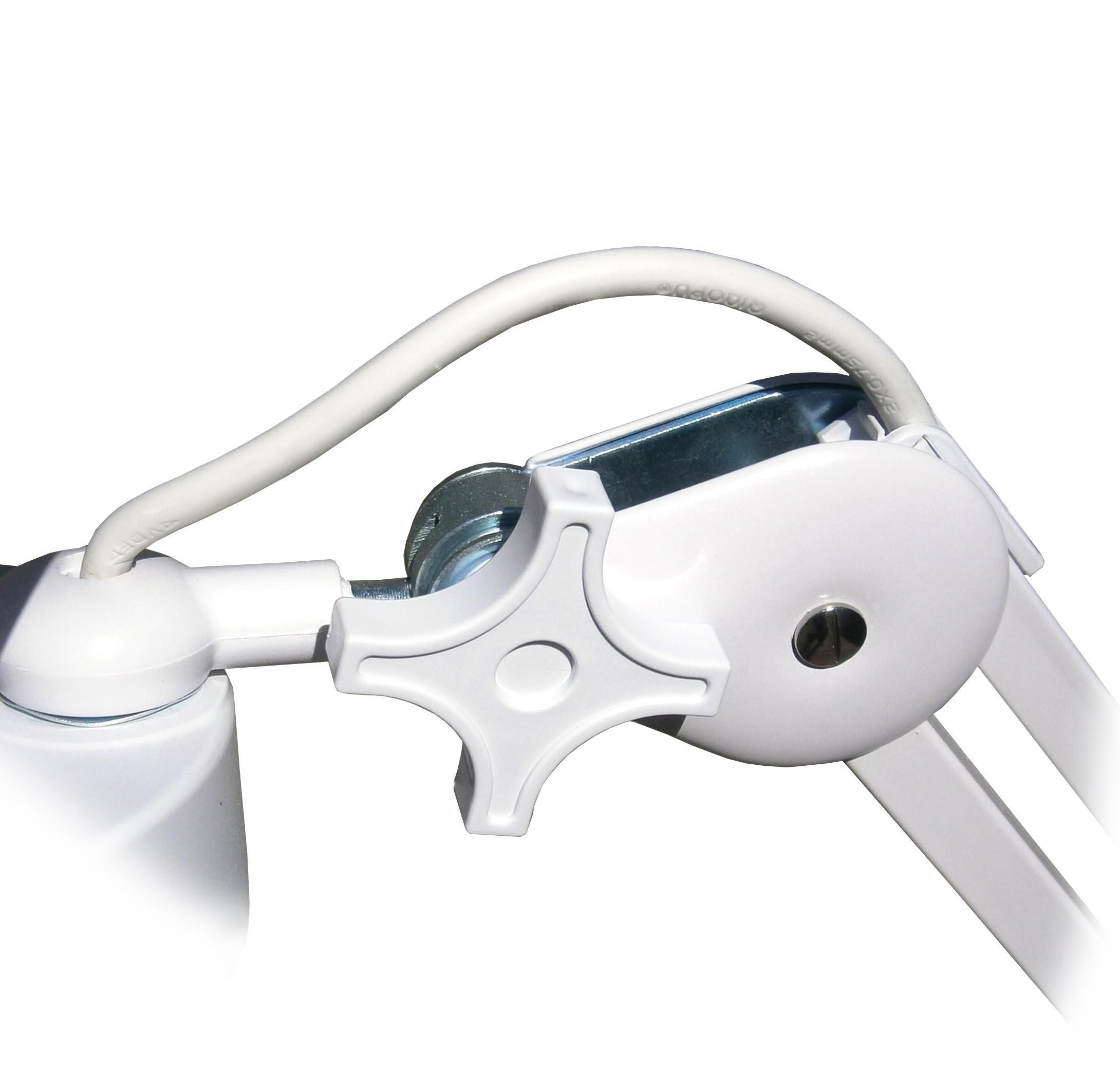 Lampada a led con lente 5 diottrie e braccio a pantografo Lampada a led con lente 5 diottrie e braccio a pantografo